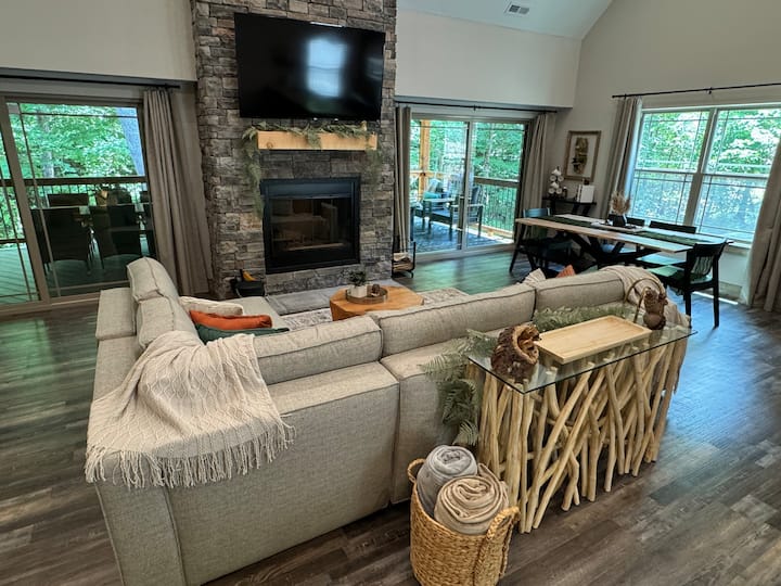 Forest Hill - 3bd/3bth-private Hot Tub - Branson, MO