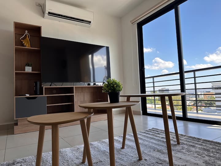 The Flats, Todo En Un Solo Lugar - San Salvador