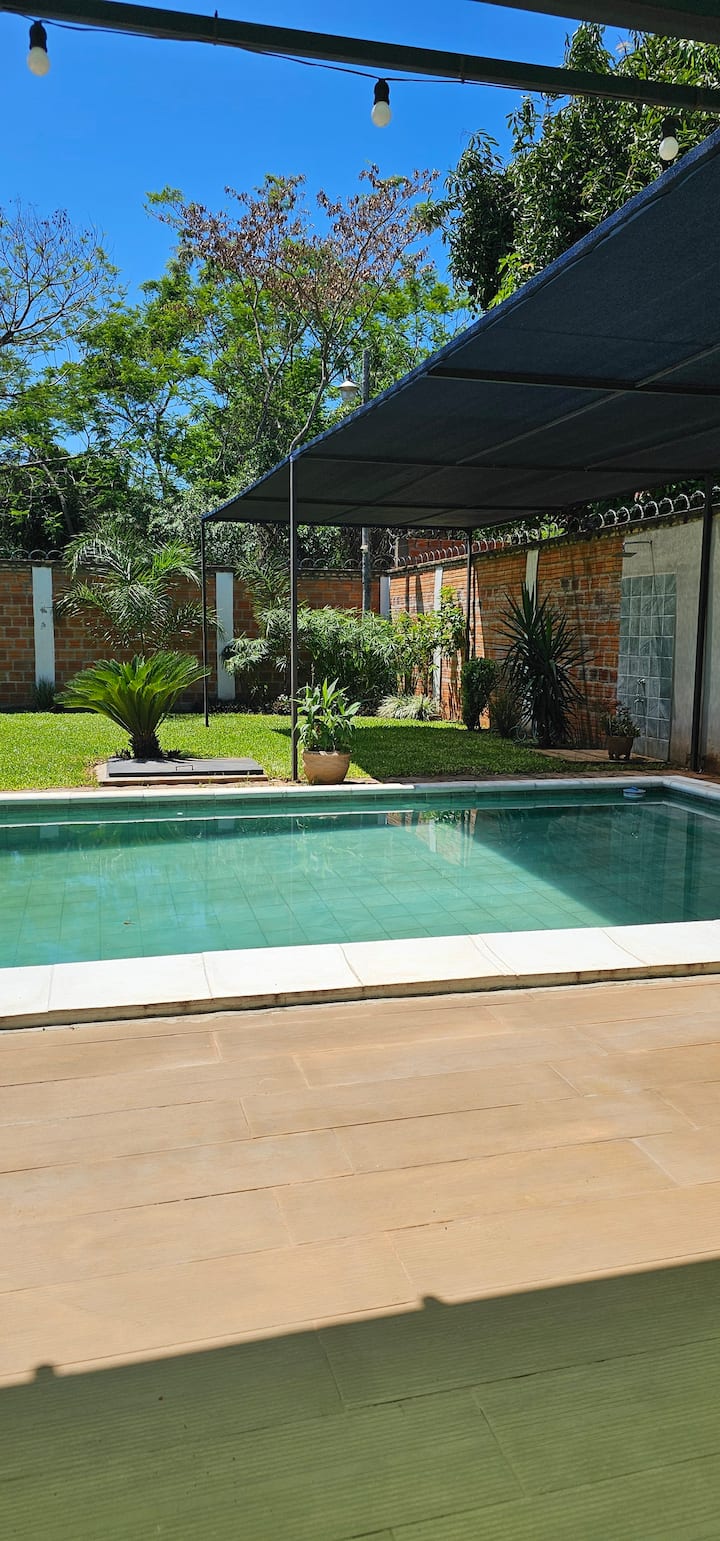 Bella Quincho Y Piscina - Areguá