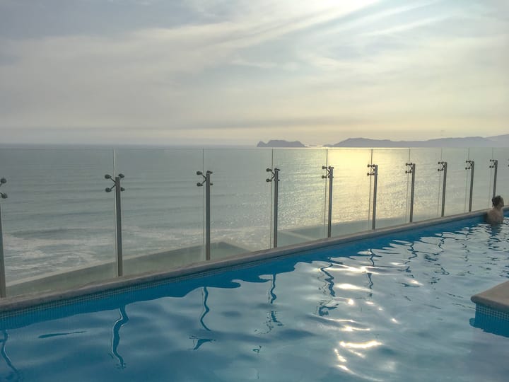 Departamento Exclusivo Con Vista Al  Mar - Peru