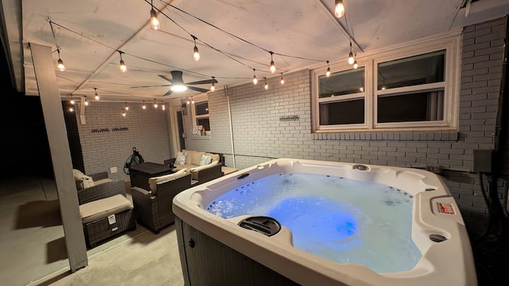 Hottub_6beds•pool•grill•kingbed•nintendo•miltdisc - Columbus, GA