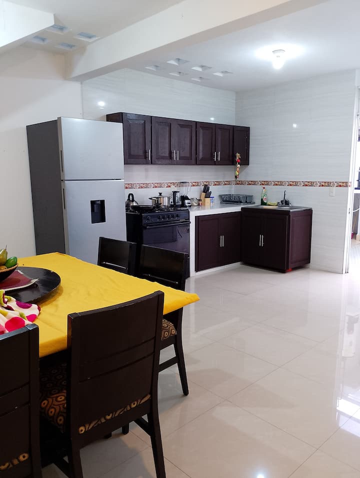 Amplia Casa Céntrica Y Segura Mero Centro - San Cristobal de las Casas