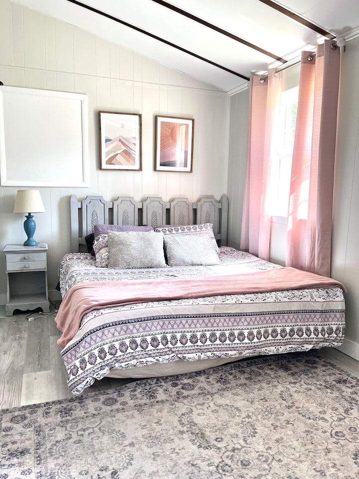 The Boho Nest - Roanoke, VA