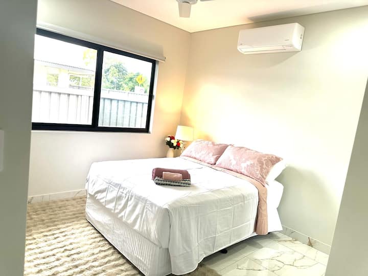 Parkside Gem For A Cosy Stay. Bathroom Beside Room - Darwin