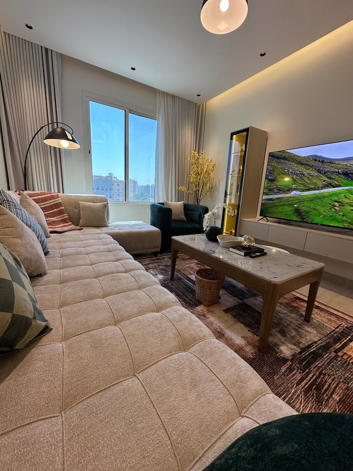 2 Br + Home Gym - Dammam