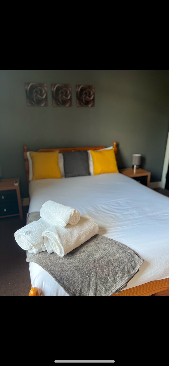 En-suite Double-in Pub (Room2) - St Albans
