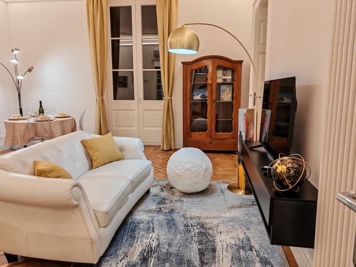 Jonathan Suite-appartement à La Gare De Trieste - Trieste