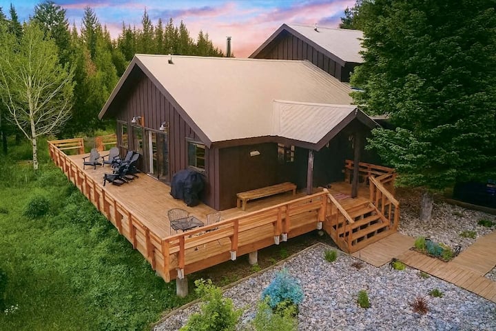 Moose Meadows Cabin Hot Tub+wifi+ac+8milestoynp - Montana