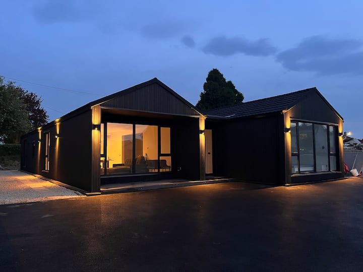 Deerpark Villa Sleeps 14 - Cashel