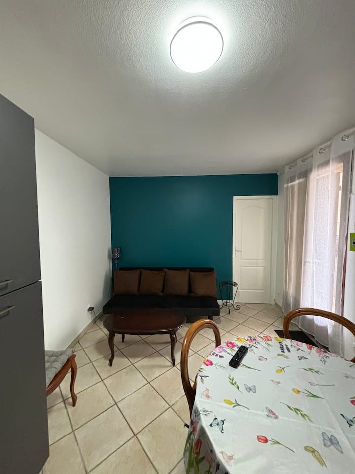 Appartement Est Le
(B) Bonheur - Saint-Laurent-de-Mure