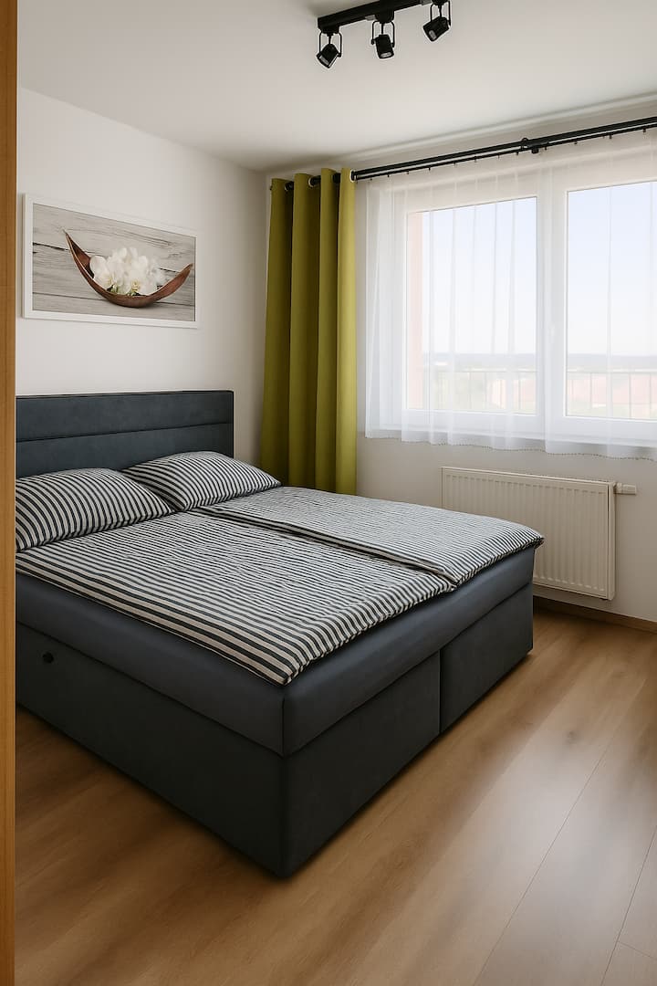 Bright New Build Apartment With Garage, Great View - Bratysława