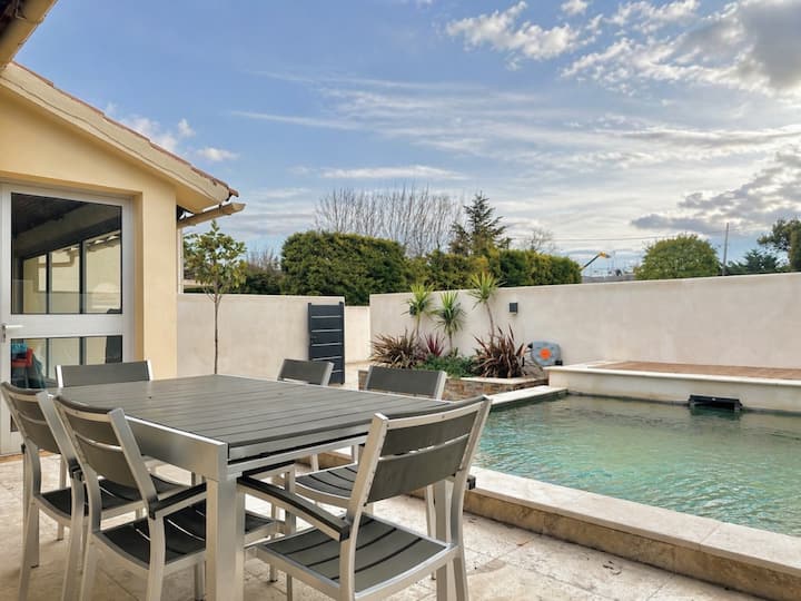 La Villa Keromate Villa Climatisée Avec Bassin - Monteux