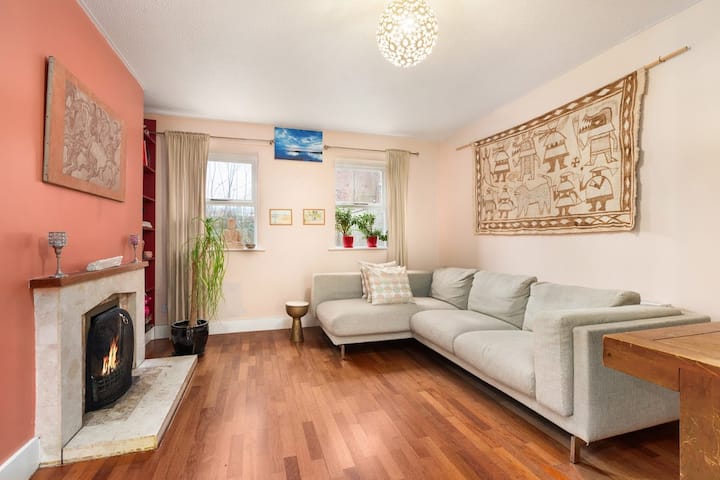 Spacious Apartment In Great Area - Dublin