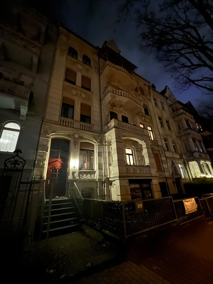Apartment Mit Balkon Imwiesbaden - Wiesbaden
