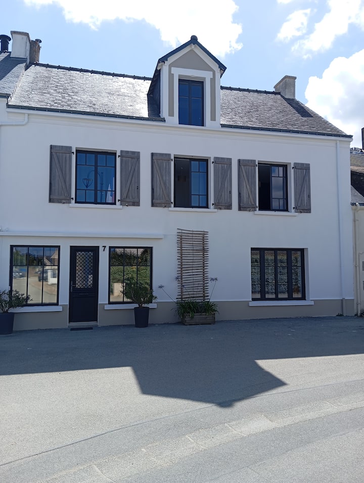 Maison De Bourg - Le Tour-du-Parc