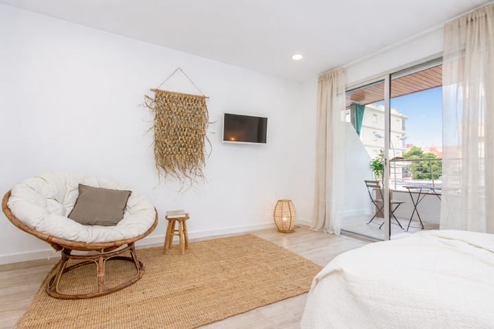 Milenial Immo | Estudio Con Piscina 300 M Del Mar - El Port de la Selva