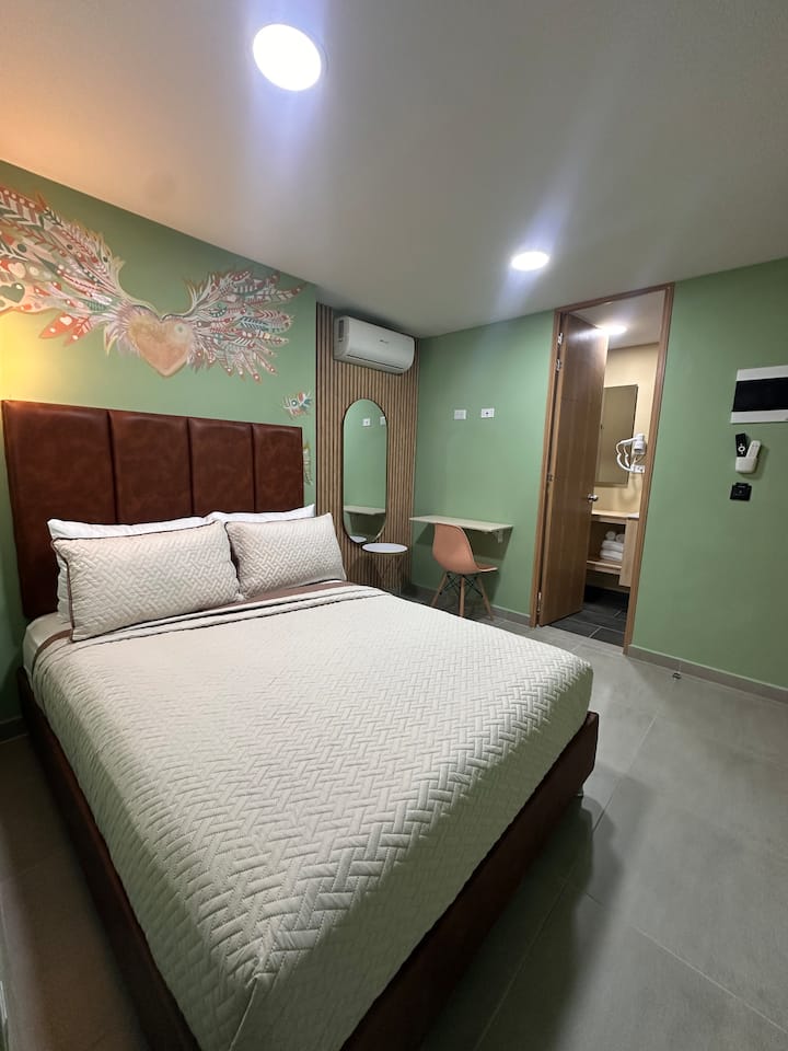 Tv 55 Inch Confortable Bed - Medellín
