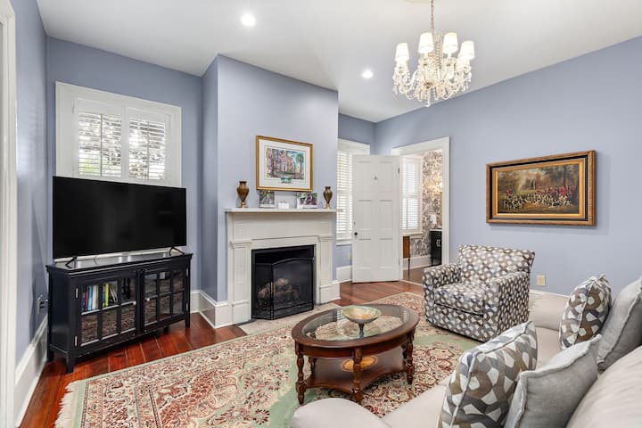 Iconic Bird Baldwin House Parlor W/ Parking - サバンナ, GA