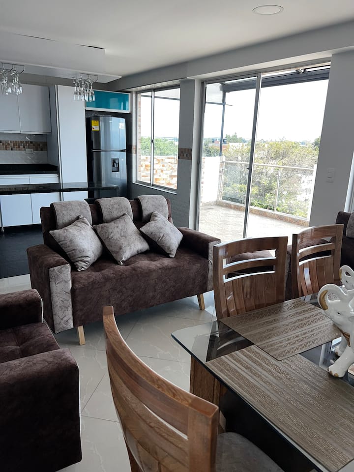 Increíble Apartamento Cerca Al Aeropuerto - Bogota