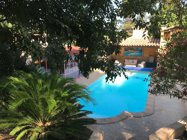 Maison De Vacances La Marie-pierre/piscine Et Spa - Marseille