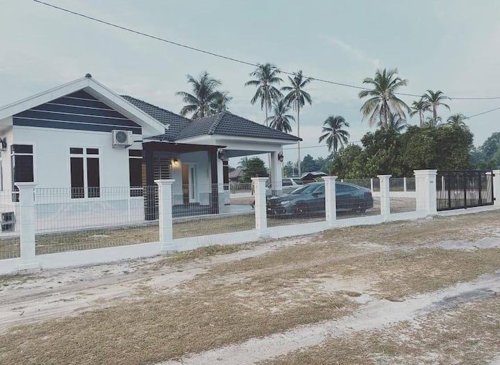Homestay Rumah Puteh - Pekan