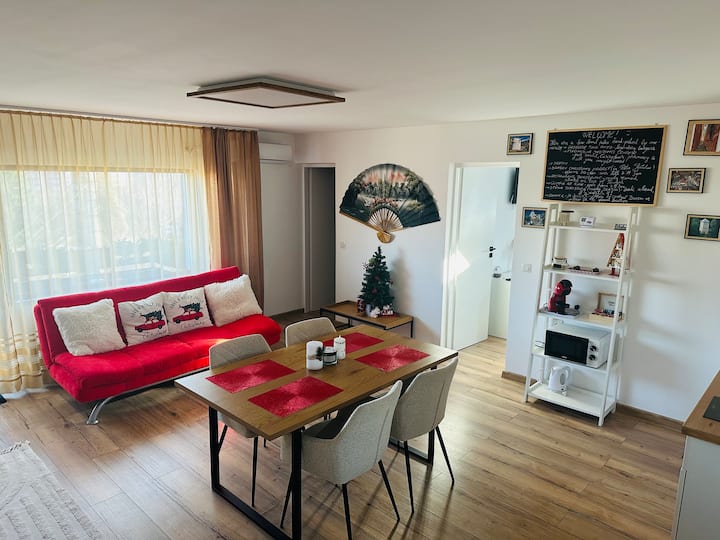 Gusti Studio - Brașov