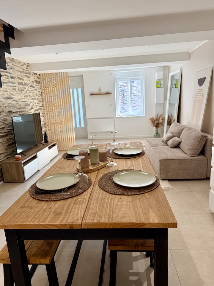 Maison De L’ardoise Fumay - Viroinval