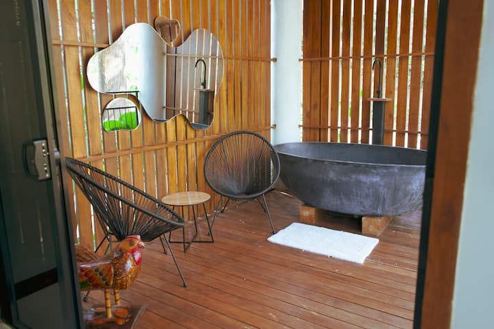 Lush Tiny Home At Santa Teresa Beach Near Ocean - Costa Rica
