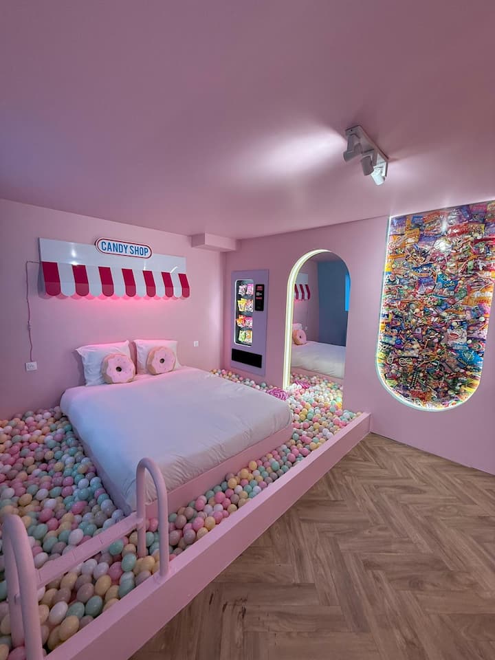 Maison Atypique Piscines à Boule / Cinéma Privé - Roubaix