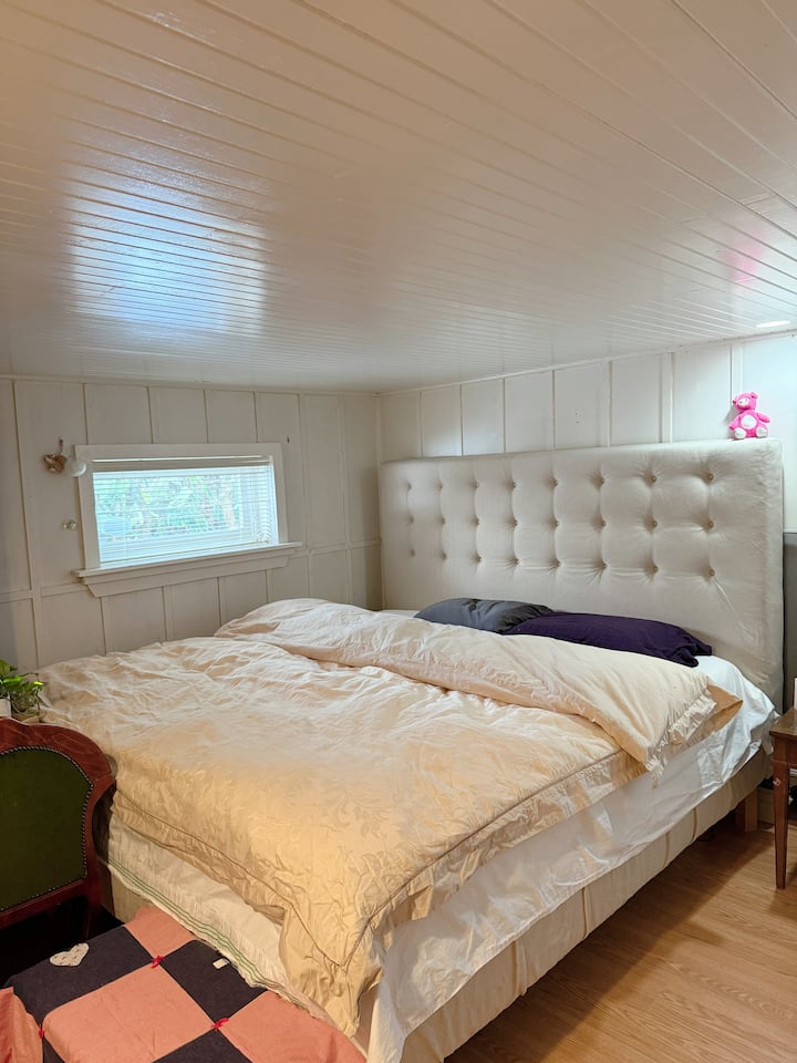 Lucky Private Room - Vancouver