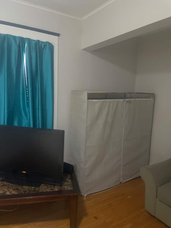 One Room - Rotterdam, NY