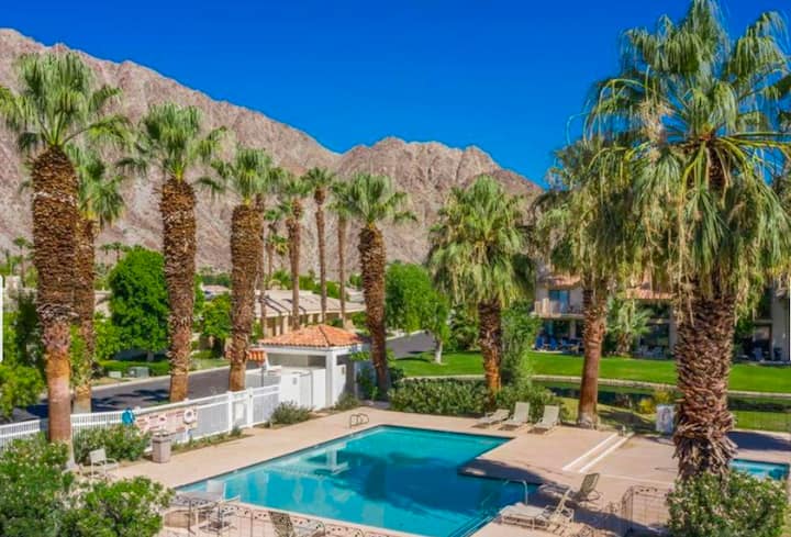 Pga Paradise-heated Pools/spas/mountain Views/golf - La Quinta, CA