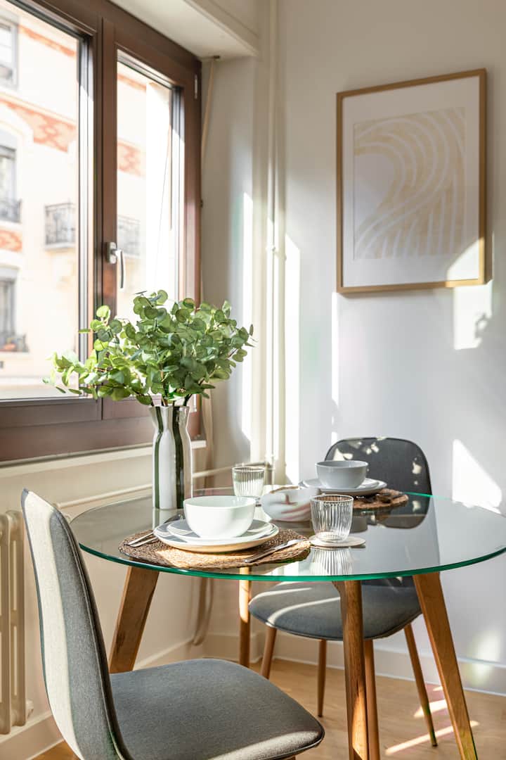 Chic & Central Lakeside Home #11 - Genève