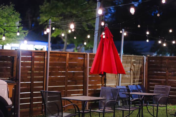 Holly House, Walk To Rainey St & Prime East Austin - Austin, TX