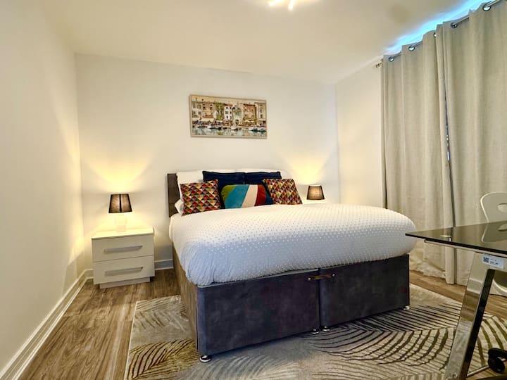 Modern 1 Bedroom Apartment In Southampton - Southampton, UK