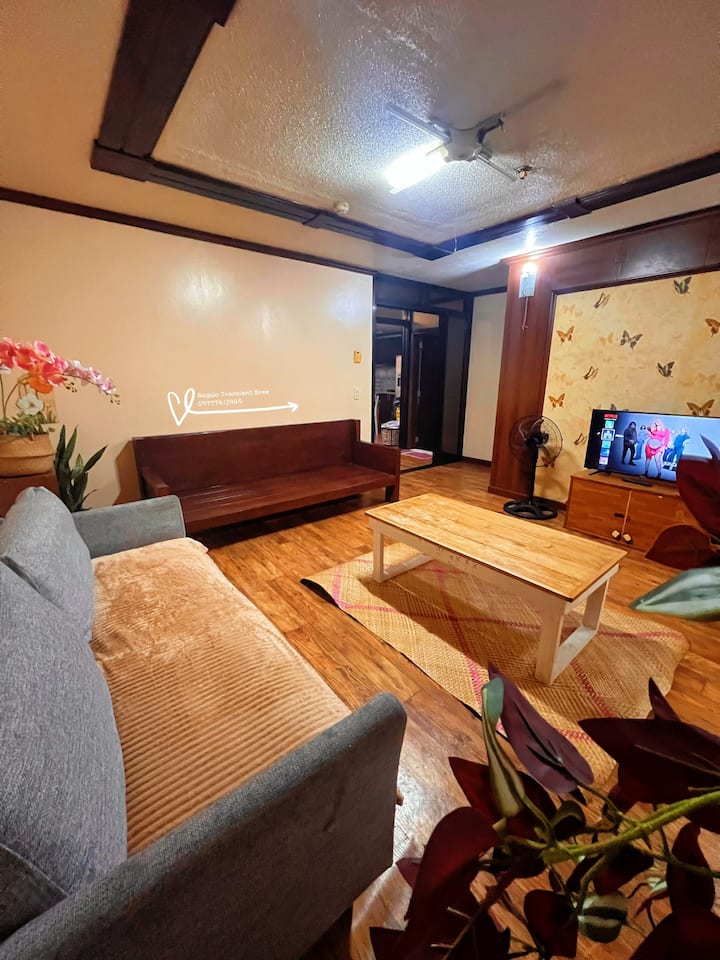Rustic Modern 3bedroom Condo - Baguio City