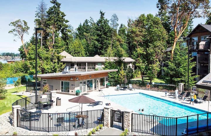 #21 House In Resort Pool + Hottub + Ocean & Beach - Parksville