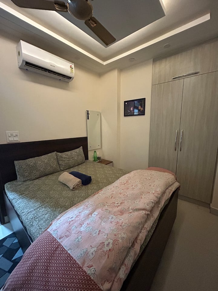 The Peaceful Loft - New Delhi