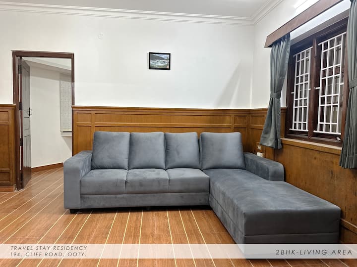 2bhk Flat-city Center @ Travel Stay Residency - 우다가만달람