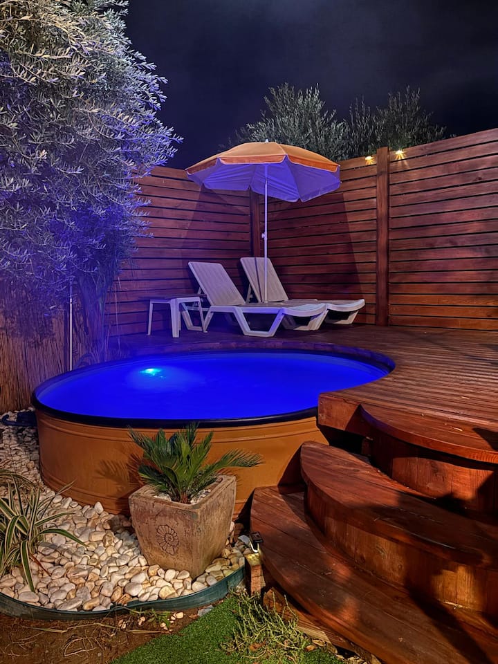 Yeninesilköyevi/isıtmalıhavuz/barbekü/şömine - Aydın