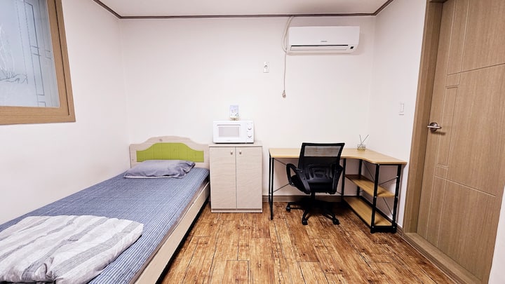 [Pnu House] Comfortable And Cozy. - Busan