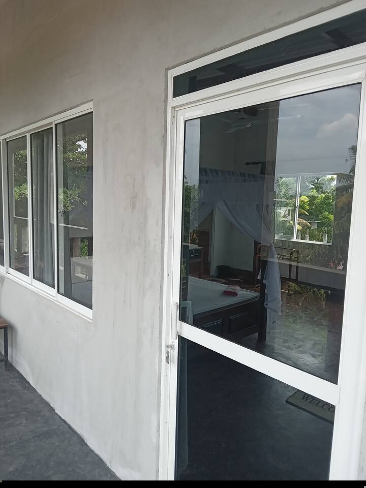 Eco-friendly Observation Room - Mirissa