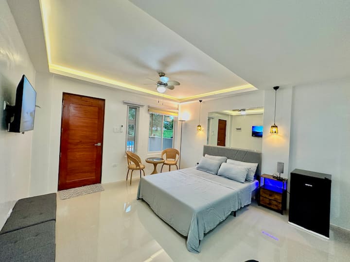 Isabelle Island Resort (Pool With Mountain View) - Philippines