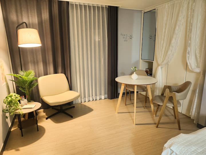 20.요트프로모션/오션뷰/무료주차/관광지10분/넷플릭스/호텔침구/취사가능 - Yeosu-si