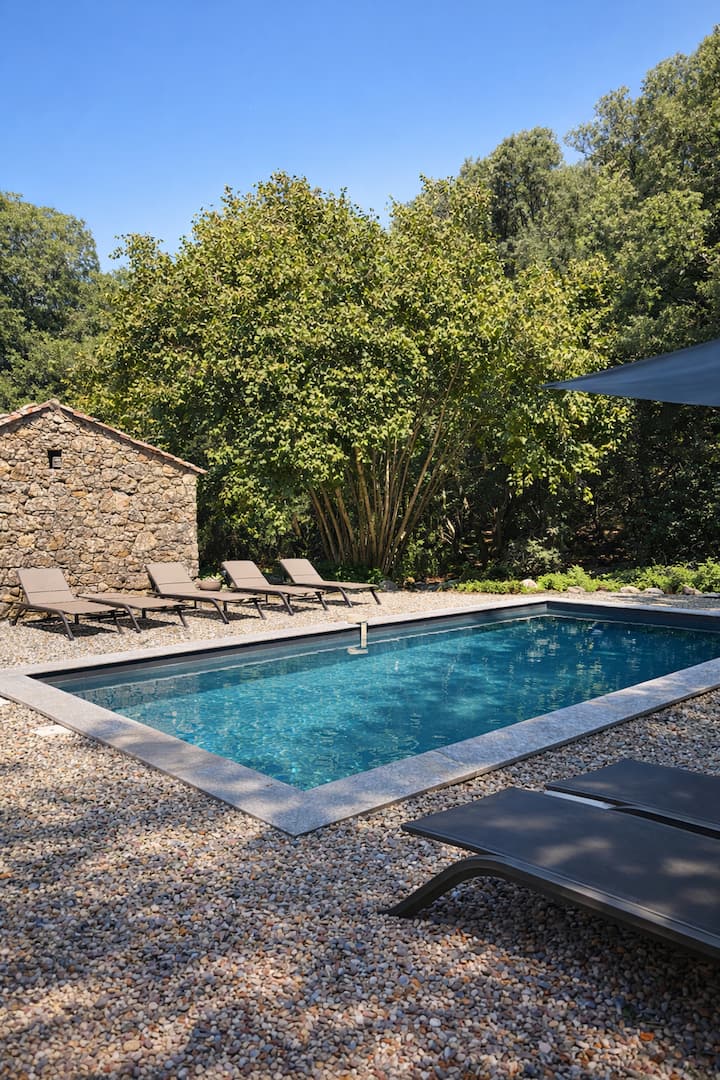 Maison Familiale Avec Piscine - Bastelica