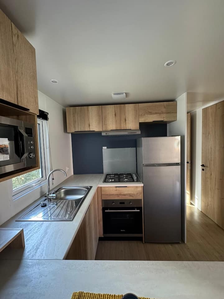 Mobilhome 8p à Canet Roussillon 4* Mar Estang Neuf - Canet-en-Roussillon