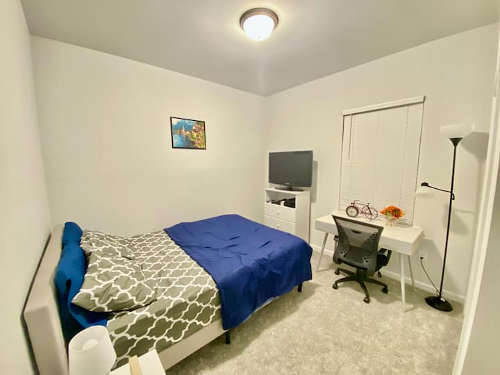 Cozy & Stylish Retreat | Rdu, Brier Creek, Durham - Raleigh, NC