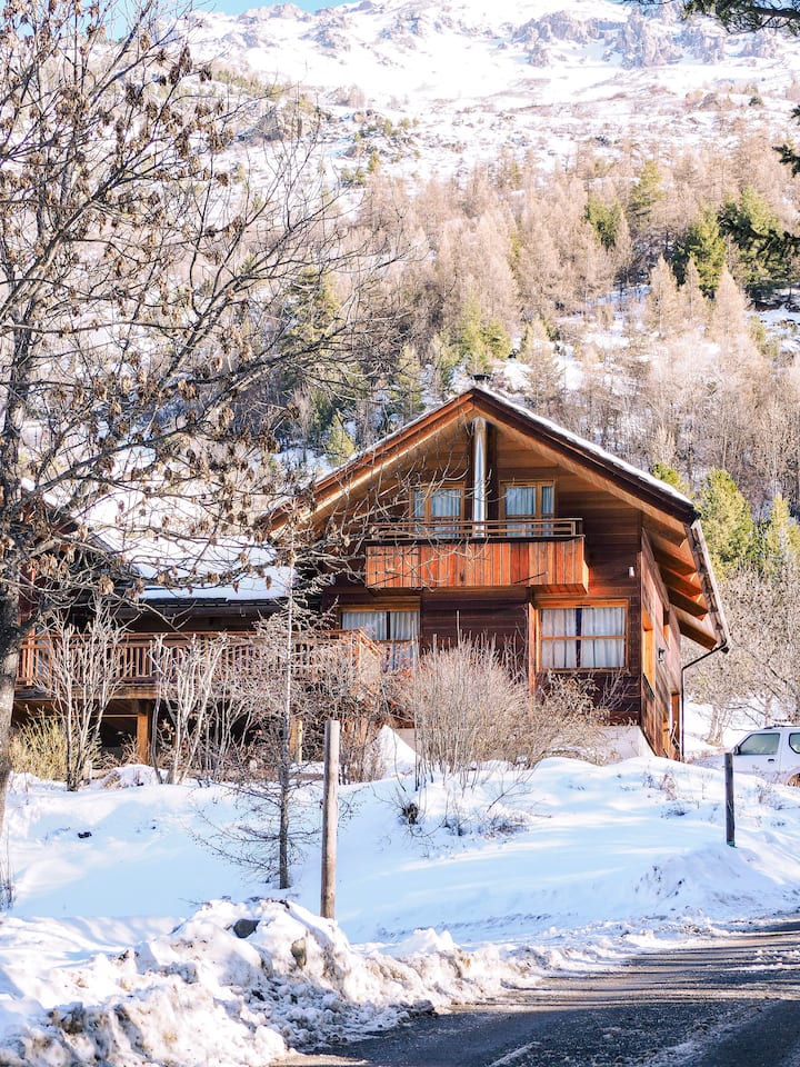 Chalet Bermuda Serre Chevalier - 21 Personnes - Névache