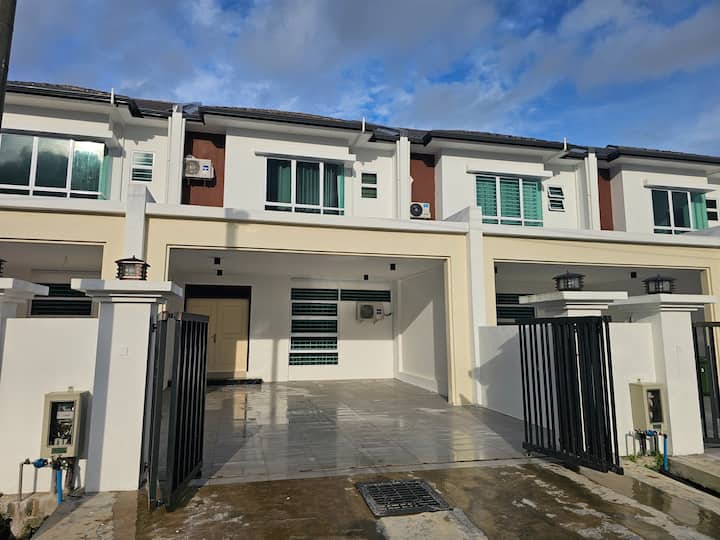 Cahaya Villa 2452 - Miri