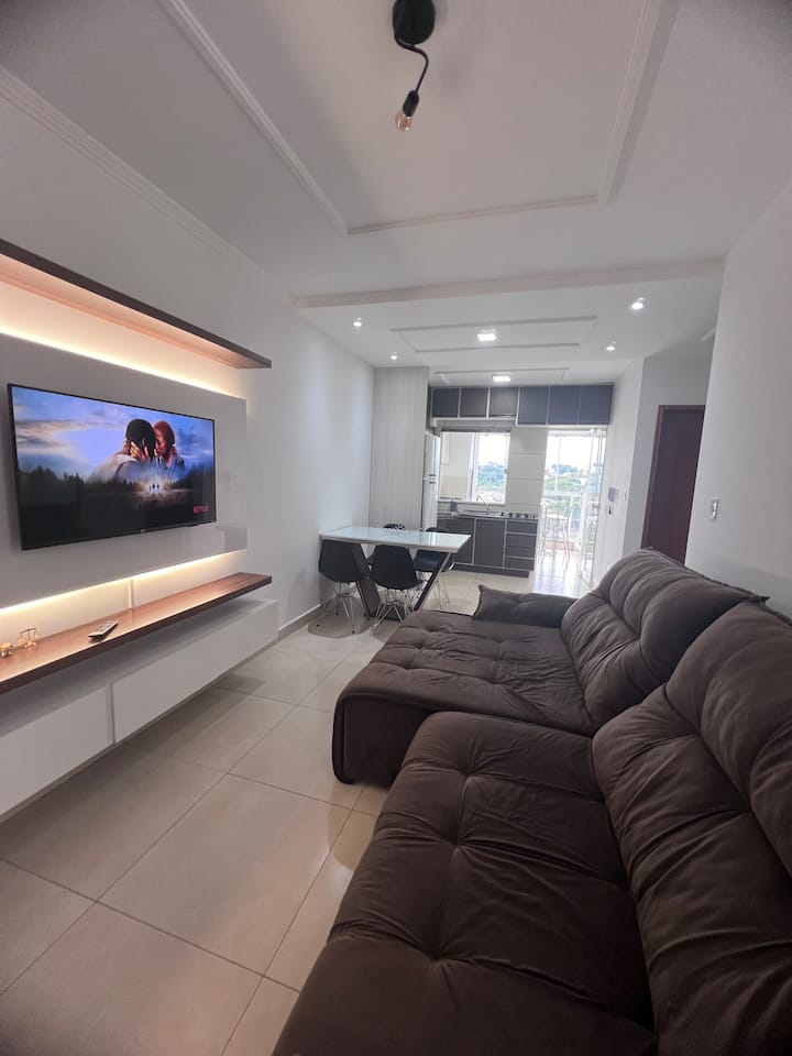 Apto Completo ÓTima Localização. - Cascavel